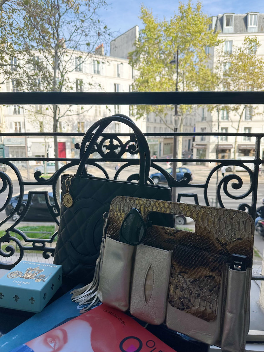 CARRY In the City: Note from Paris & The Return of the ‘90s Runway Ico ...